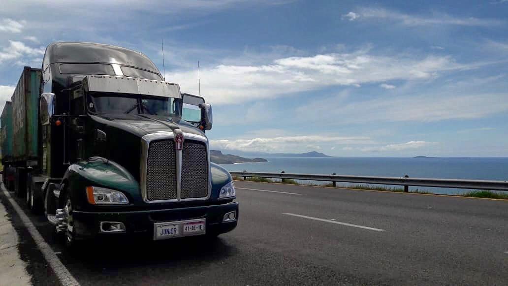 Transportes STT – Ensenada, Baja California